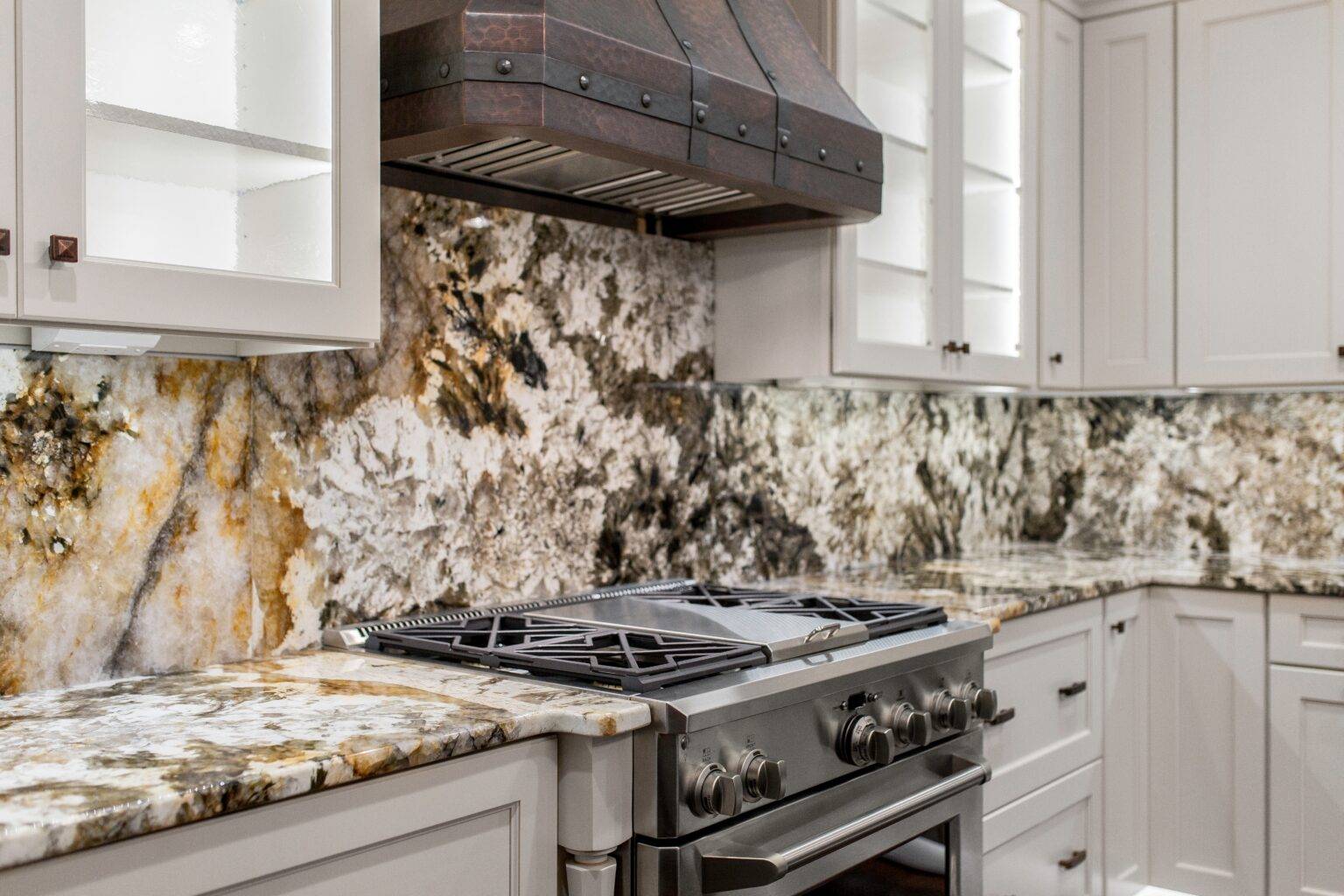 "Quality Countertops for Every Home | Granite, Quartz, Marble and More"